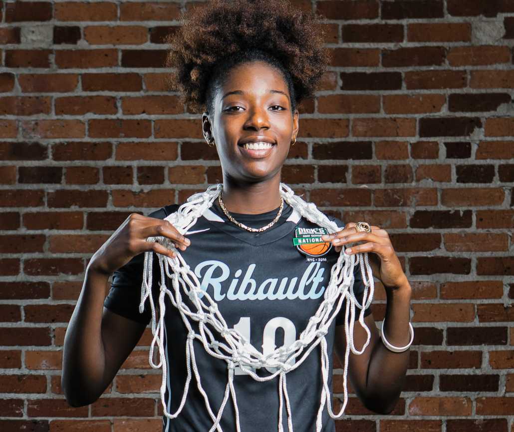Rennia Davis Made Jacksonville History in WNBA Draft - ITG Next