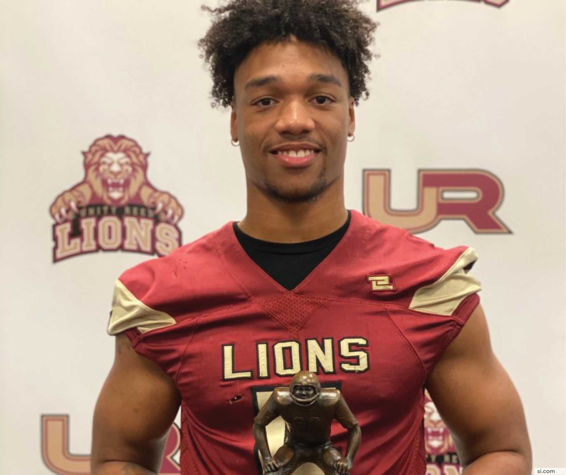 Shawn Murphy, Unity Reed LB, Wins 2021 Butkus Award - ITG Next