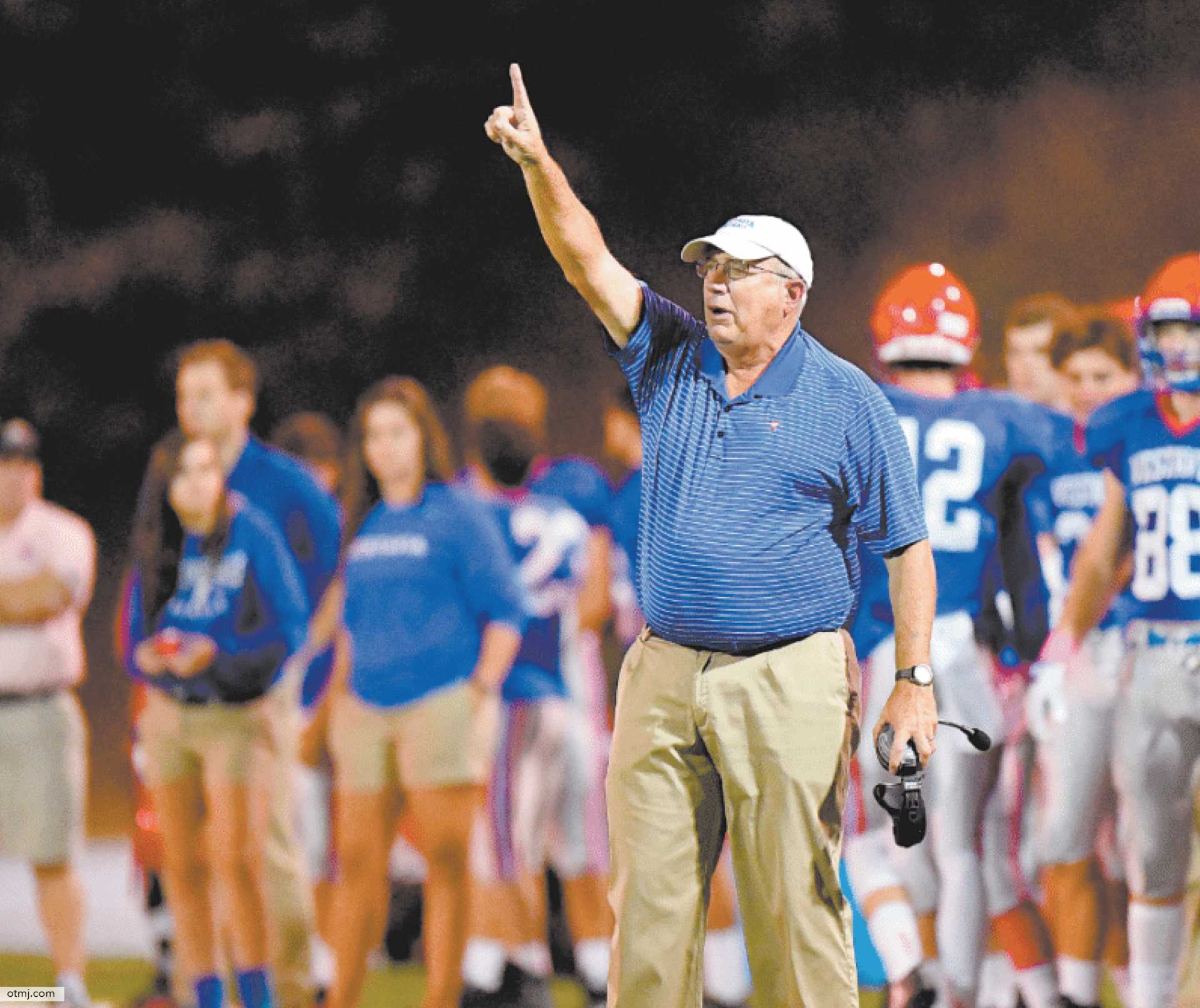 Vestavia Hills Head Coach Buddy Anderson Wins Final Game Before ...