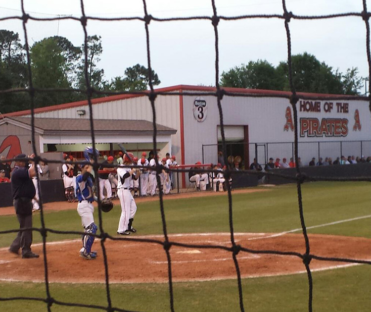 Pirates Baseball, Track and Tennis Going Strong - ITG Next